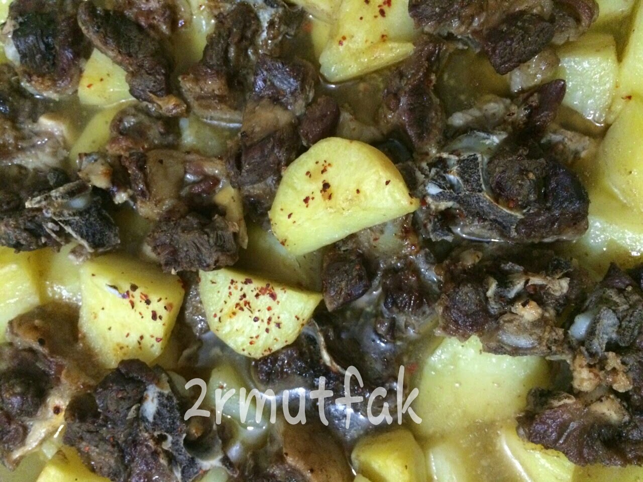 2rmutfak: Fırında Patatesli Dana Gerdan